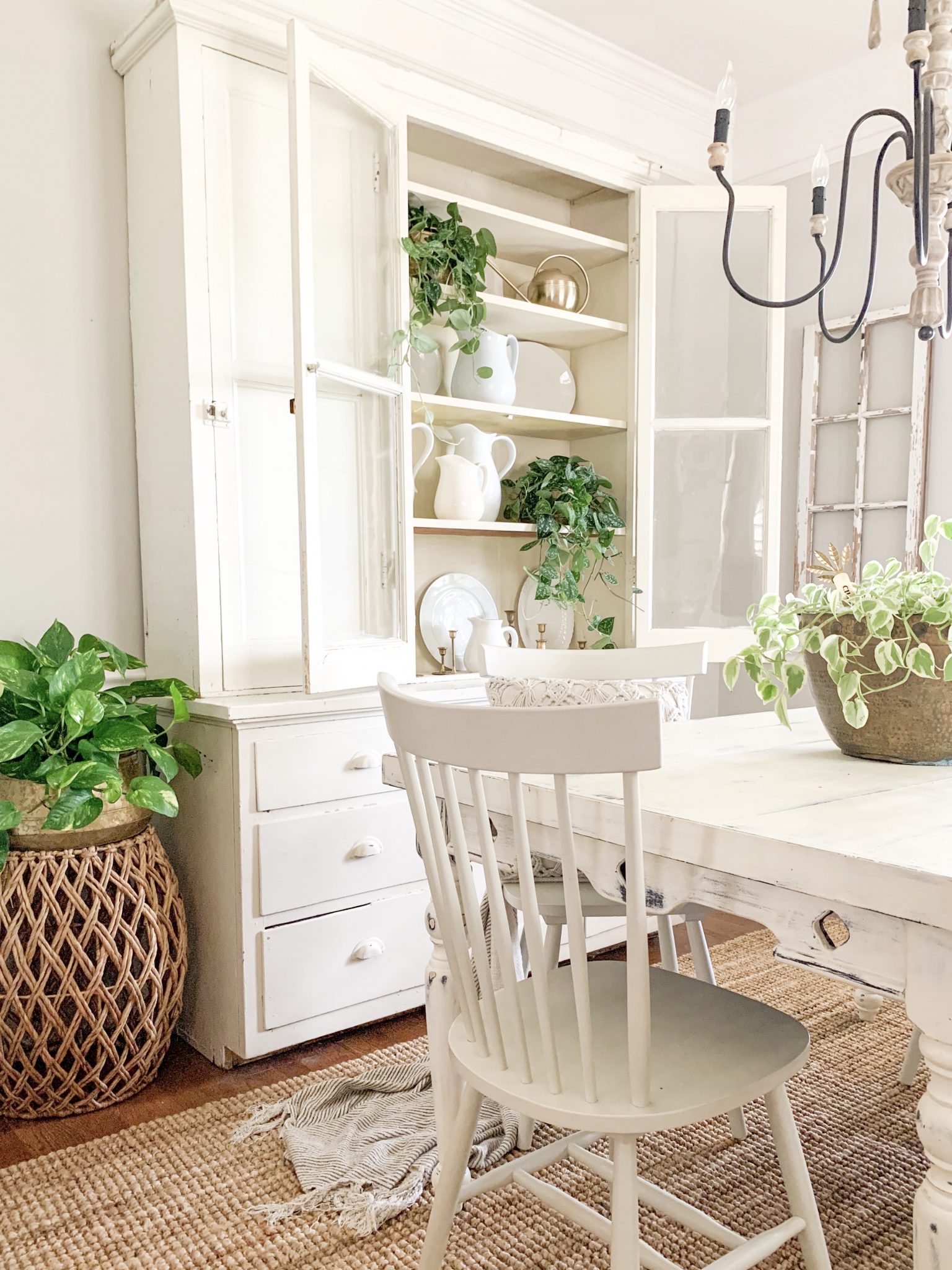 Simple Spring Dining Room Tour | Bless This Nest