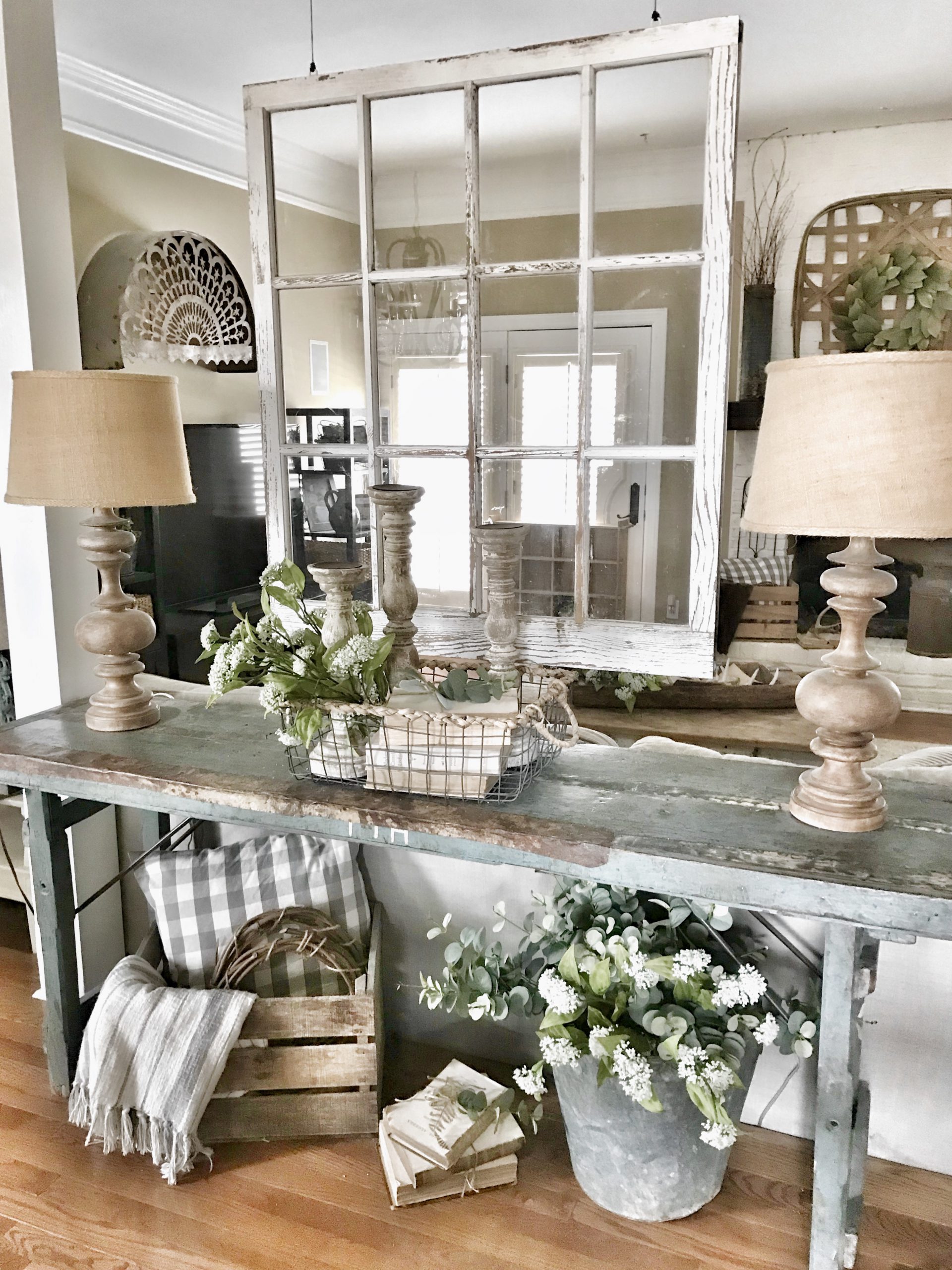 Decorating With Old Books - 5 Ways to Use Books In Your Space