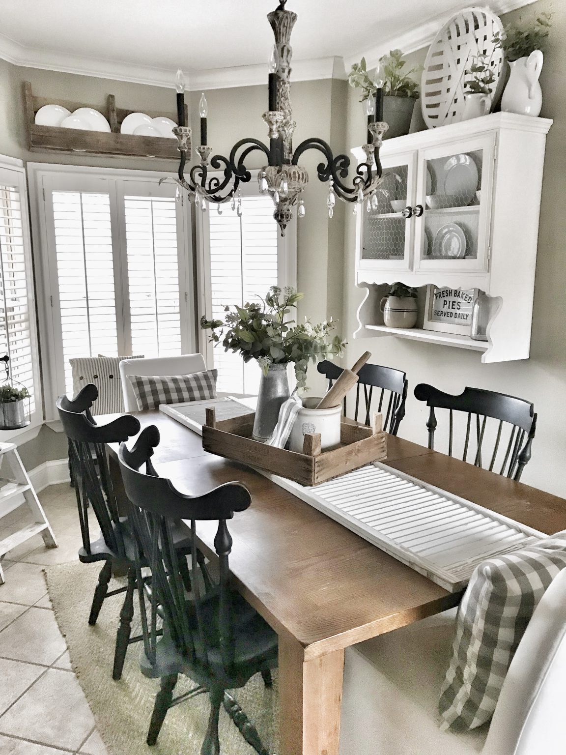 Shutter Table Runner - Unique Table Runner Idea | Bless This Nest