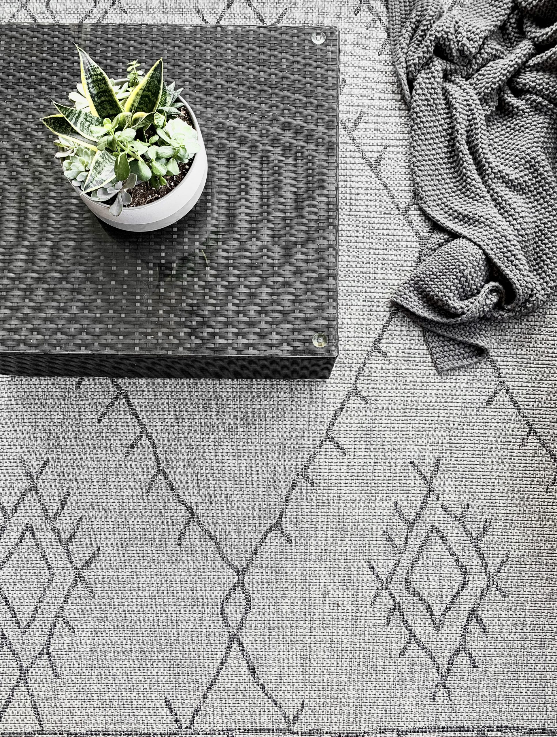 Outdoor Patio Tour + New Outdoor Rug Details | Bless This Nest