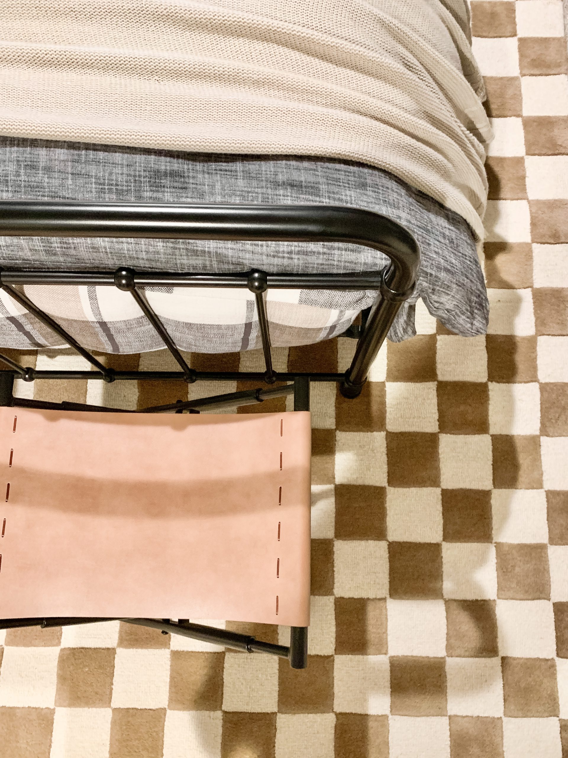 5 Modern Rugs That Will Compliment Any Space | Bless This Nest